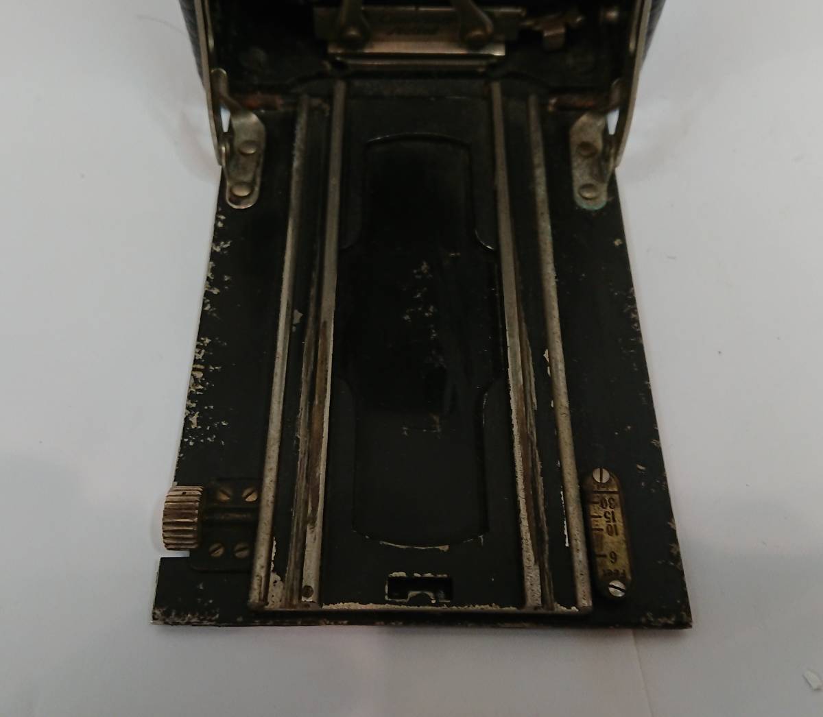 9885 CONTESSA NETTEL COMPUR 蛇腹カメラ コンテッサ ネッテル 未確認ジャンク(中判)｜売買されたオークション情報 ...