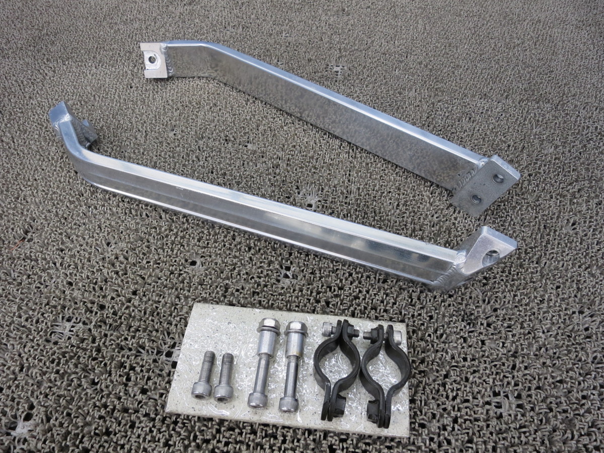 VMAX V-MAX 1200 アクティブ ACTIVE サブフレーム 1907120912002/584989D8S(ヤマハ用)｜売買されたオークション情報、yahooの商品情報をアーカイブ ...