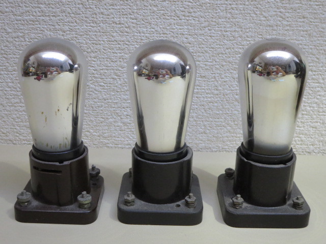 古い真空管 ソケット付き UX201-A RADIOTRON 1本 Airline 2本 ナス球 ナス菅合計3本(真空管)｜売買された ...