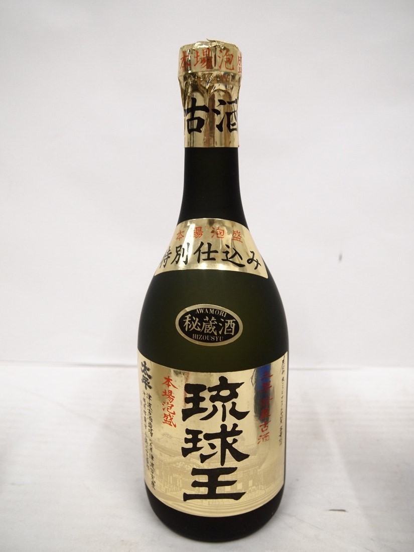 本場泡盛 特別仕込み 琉球王 5年貯蔵 秘蔵酒 720ml 30％ 古酒 未開栓 11588C1(泡盛)｜売買されたオークション情報、yahooの商品情報をアーカイブ公開 - オークファン ...