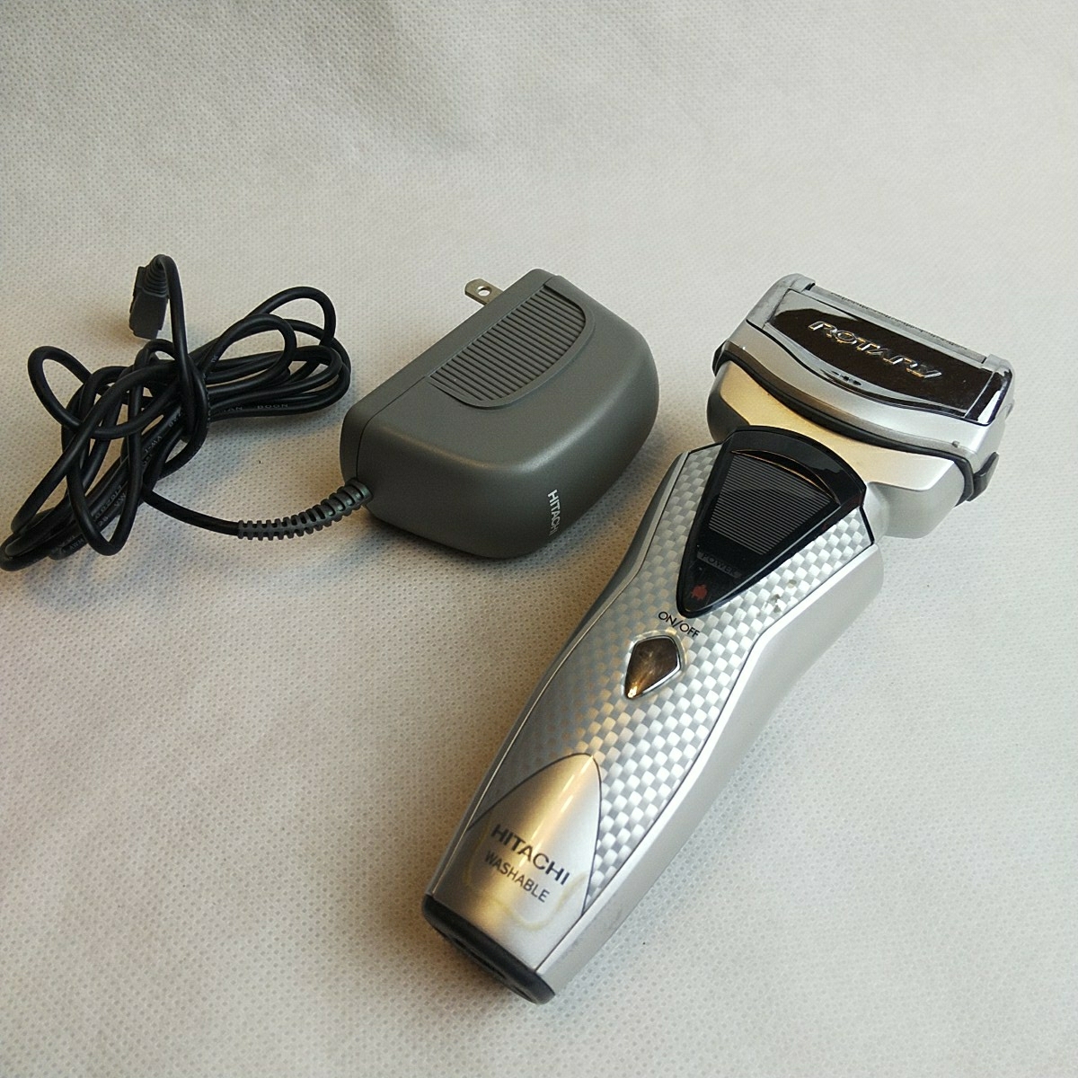 HITACHI ROTARY RM-TX795 電気シェーバー 水洗いOK ロータリー 簡易清掃済み ひげ剃り シェーバー HK-2000 ...