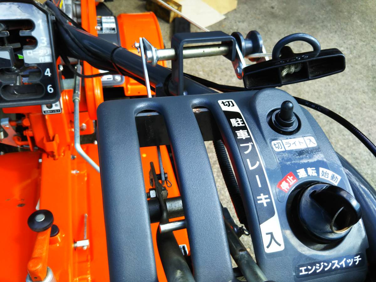 クボタ TG9000 テーラー 管理機 現行機種 綺麗 使用少ない 良品 買得 セル付き 8 5馬力(車体)｜売買されたオークション情報、yahooの商品情報をアーカイブ公開 - オークファン ...