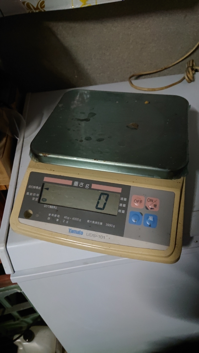 YAMATO デジタル卓上はかり UDS-101 4キロ 動作良好(はかり、スケール)｜売買されたオークション情報、yahooの商品情報をアーカイブ公開 - オークファン（aucfan.com）