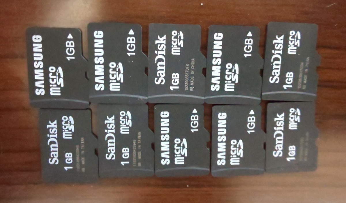 microSDカード 1GB 10枚セット フォーマット済み マイクロSDカード ジャンク MICRO(1GB)｜売買されたオークション情報、yahooの商品情報をアーカイブ公開 ...