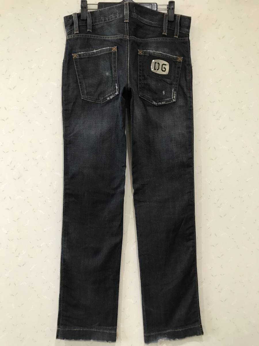 DOLCE＆GABBANA ドルチェ＆ガッバーナ G8023 メタルロゴプレート ダメージデニムパンツ 未裾直 濃紺 イタリア製 44 BJBJ.B(44以下)｜売買されたオークション情報 ...