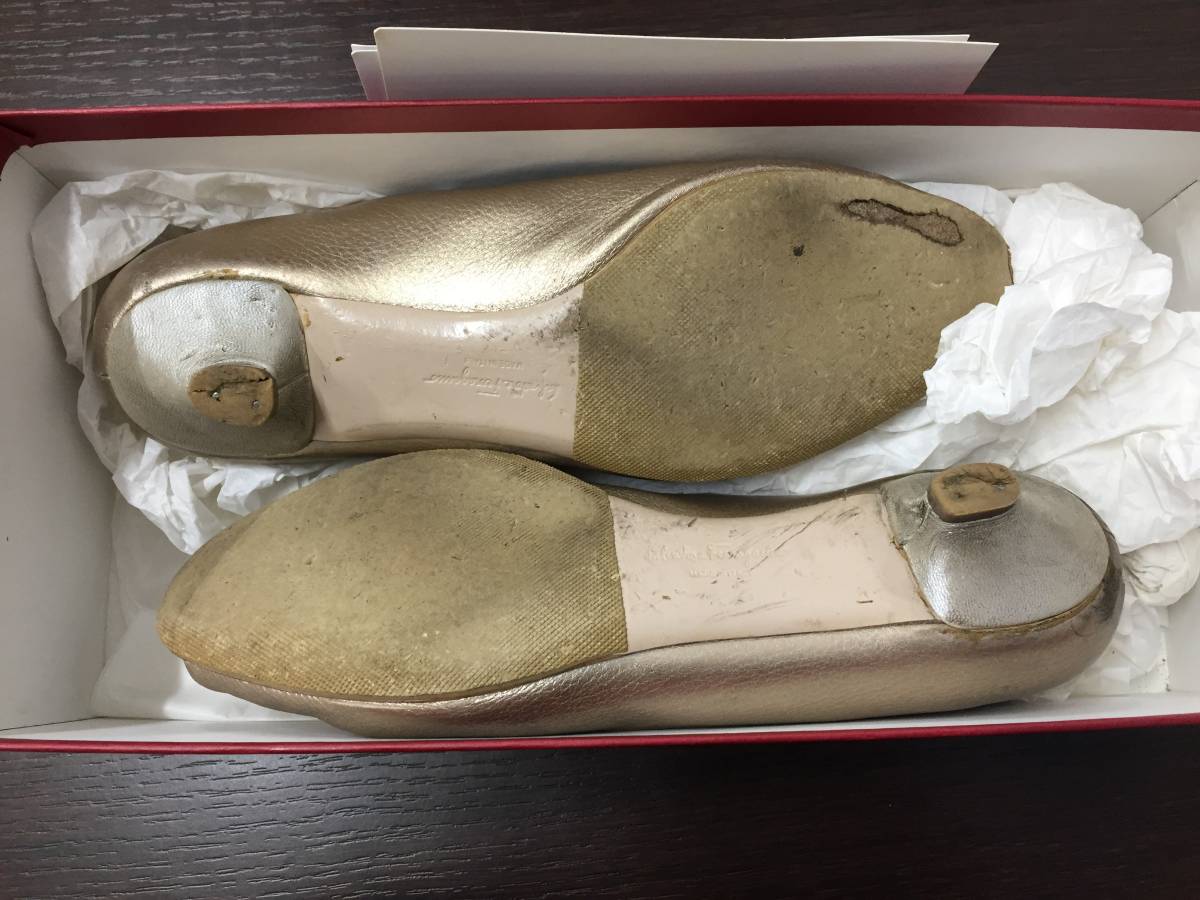 Salvatore Ferragamo サルヴァトーレフェラガモ パンプス ヒール 5足セット 箱付き ベージュ 黒 6 1/2B 7C 中古 ...