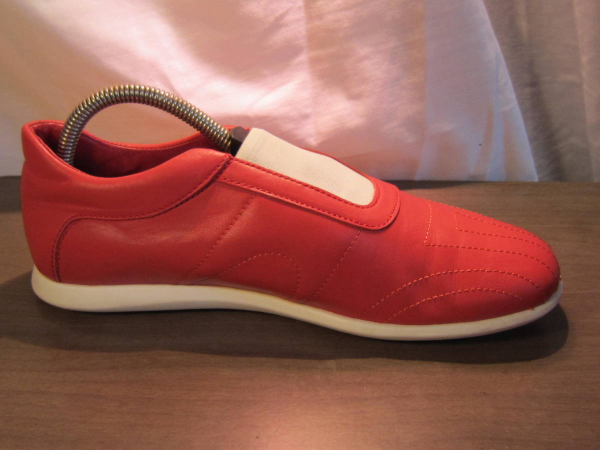 CAMPER キャンパー ウオーキングシューズ スリップオン ワインレッド 赤橙 25㎝ ポルトガル製 267(25.0cm)｜売買されたオークション情報、yahooの商品情報をアーカイブ公開 ...