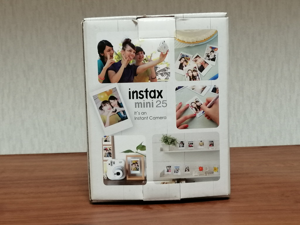 FUJIFILM instax mini 25 WT N ホワイト チェキ(インスタント、ポラロイド)｜売買されたオークション情報、yahooの商品情報をアーカイブ公開 - オークファン ...