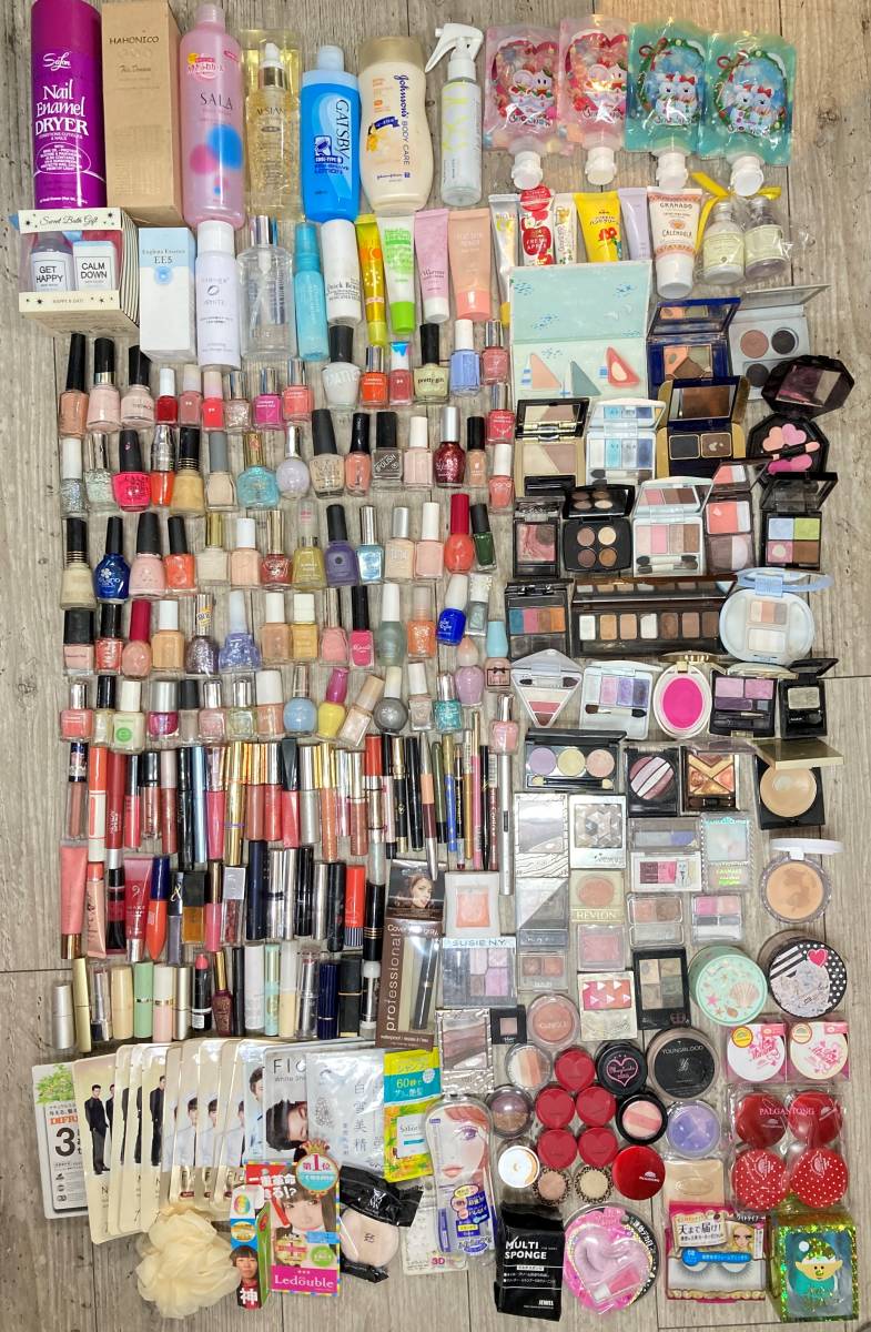 ②化粧品 まとめ 大量 200点以上 約10kg Dior/RMK/ボビーブラウン/ルナソル/ケイト/ランコム/レブロン/等(セット)｜売買されたオークション情報、yahooの商品情報を ...