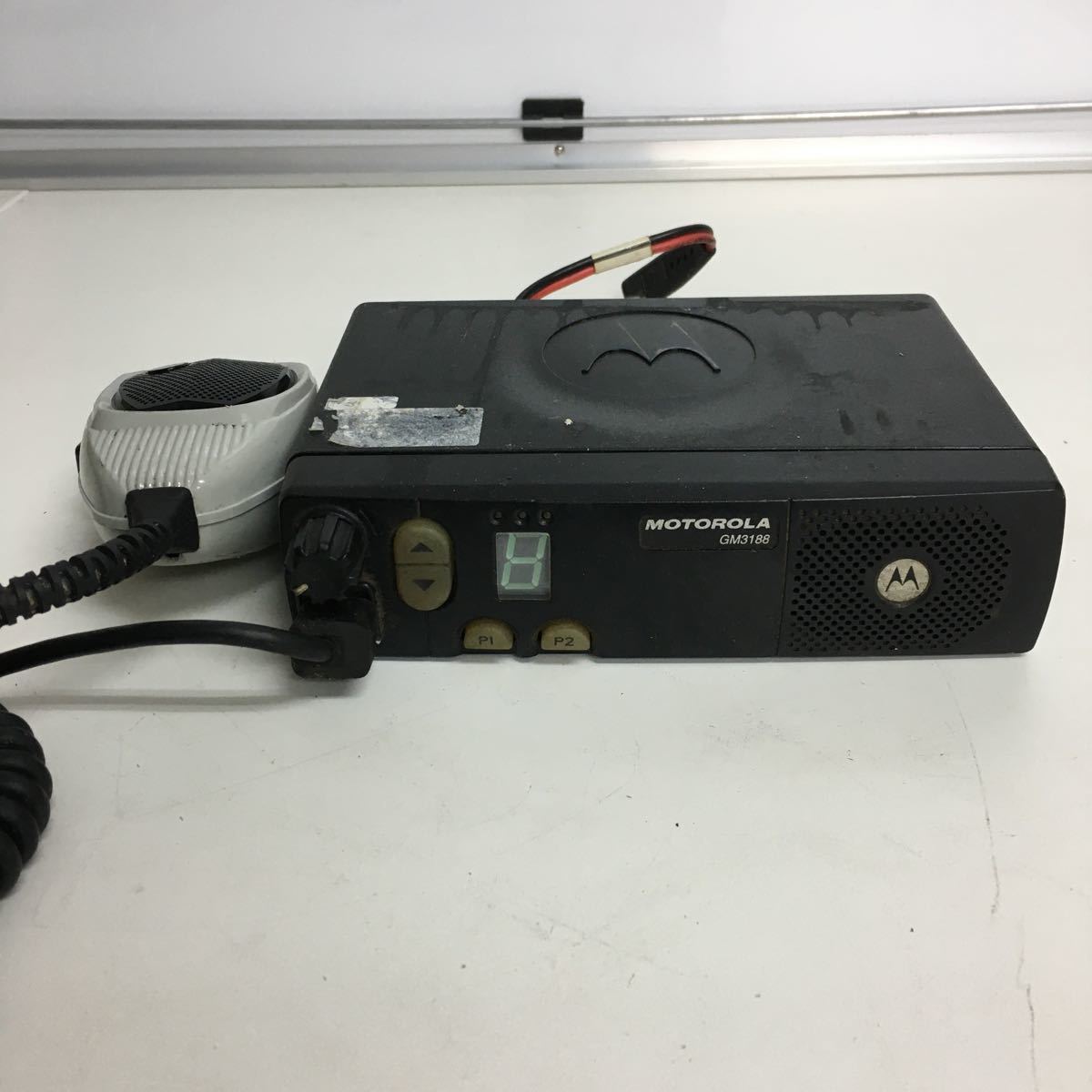 C272 MOTOROLA GM3188/ モトローラー/UHF業務用簡易無線機/JMMN1001Bセット/ジャンク品(アマチュア無線)｜売買 ...