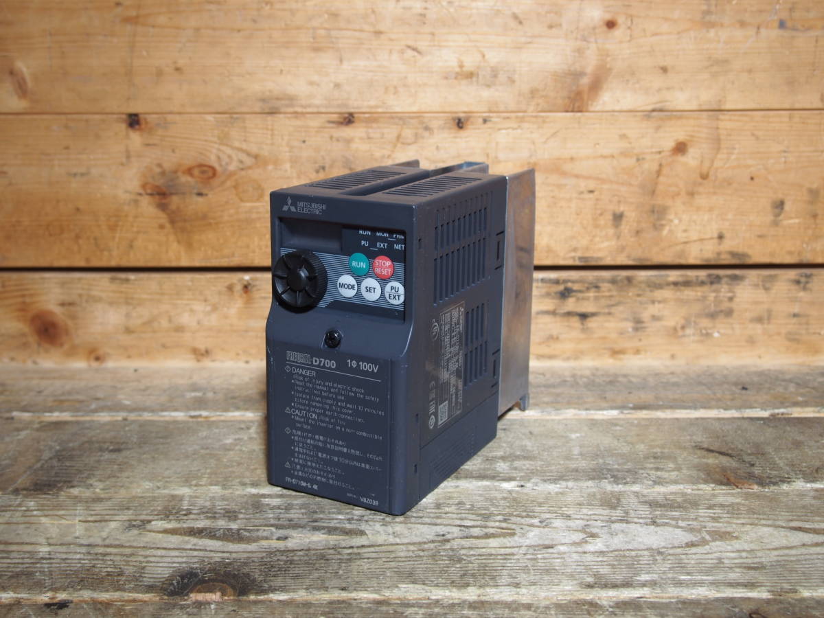 MITSUBISHI 三菱電機 FR-D710W-0.4K インバーター ④(その他)｜売買されたオークション情報、yahooの商品情報を ...