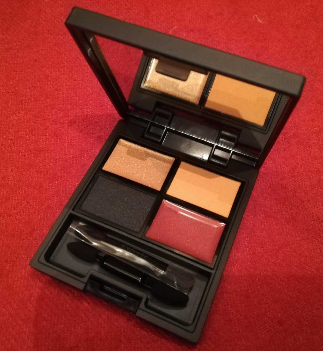 品 Celvoke/セルヴォーク ヴォランタリーベイシス アイパレット EX03 アイシャドウ(アイシャドウ)｜売買されたオークション情報、yahooの商品情報をアーカイブ公開 ...