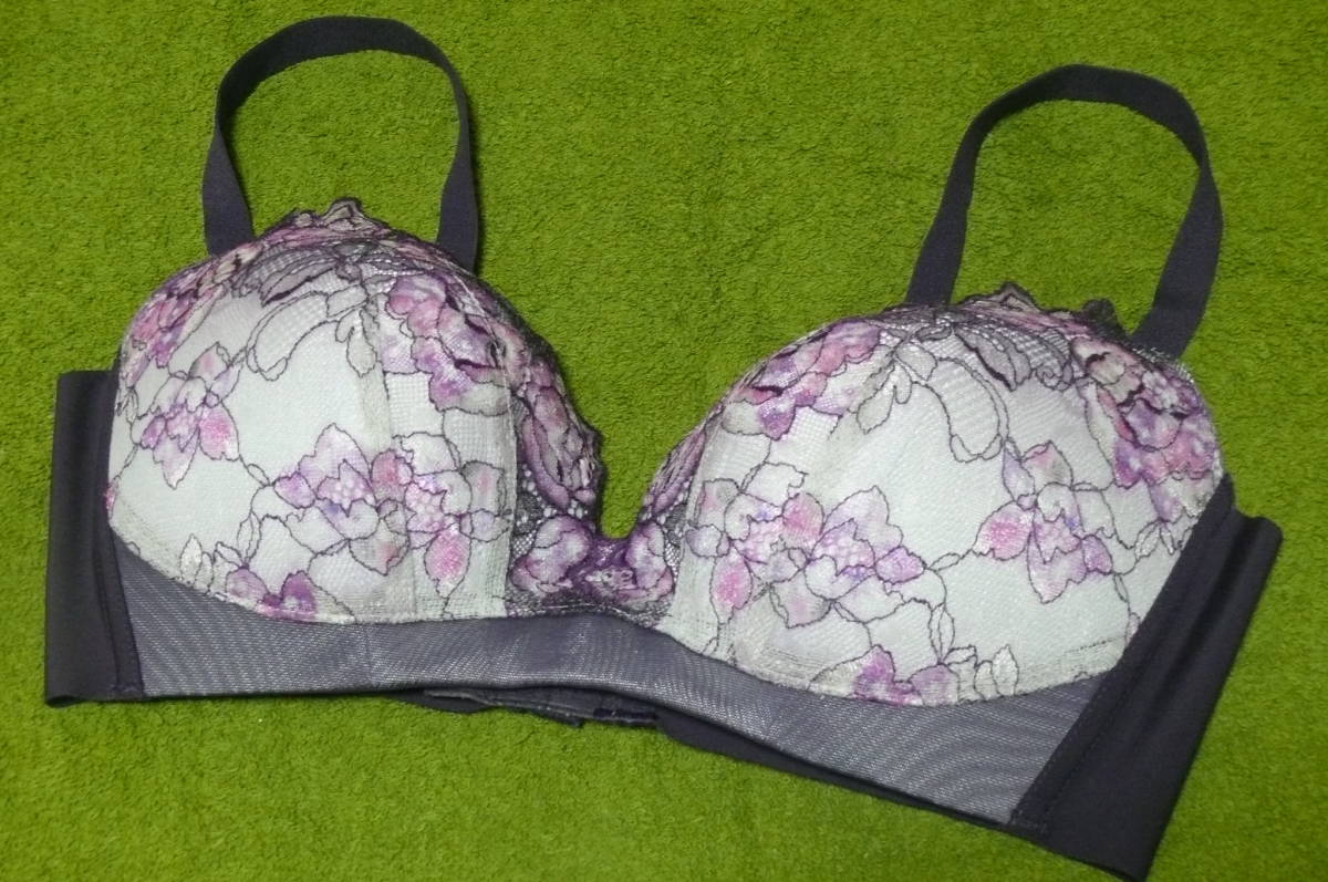 708 トリンプブラジャー E75(Eカップ以上)｜売買されたオークション情報、yahooの商品情報をアーカイブ公開 - オークファン（aucfan.com）