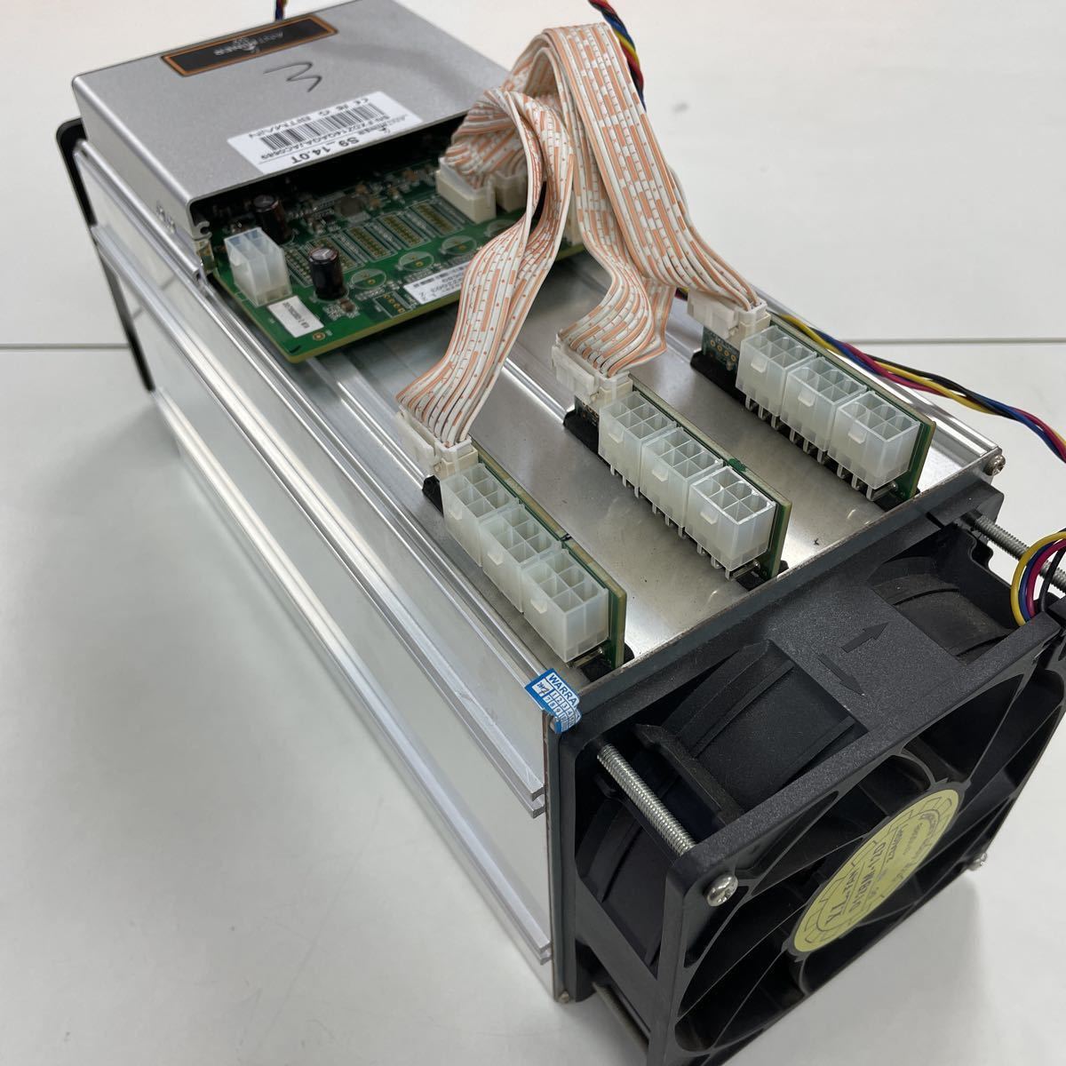 H67 マイニング機材 Antminer S9_14.0T(コンピュータ)｜売買されたオークション情報、yahooの商品情報をアーカイブ公開 ...