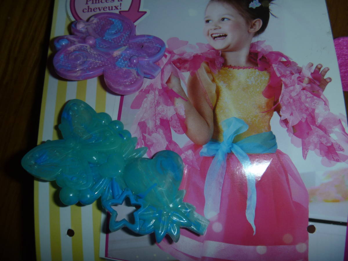 FANCY NANCY HAIR CLIPS & PRINCES A CHEVEUX 520(その他)｜売買されたオークション情報、yahooの商品情報をアーカイブ公開 - オークファン ...