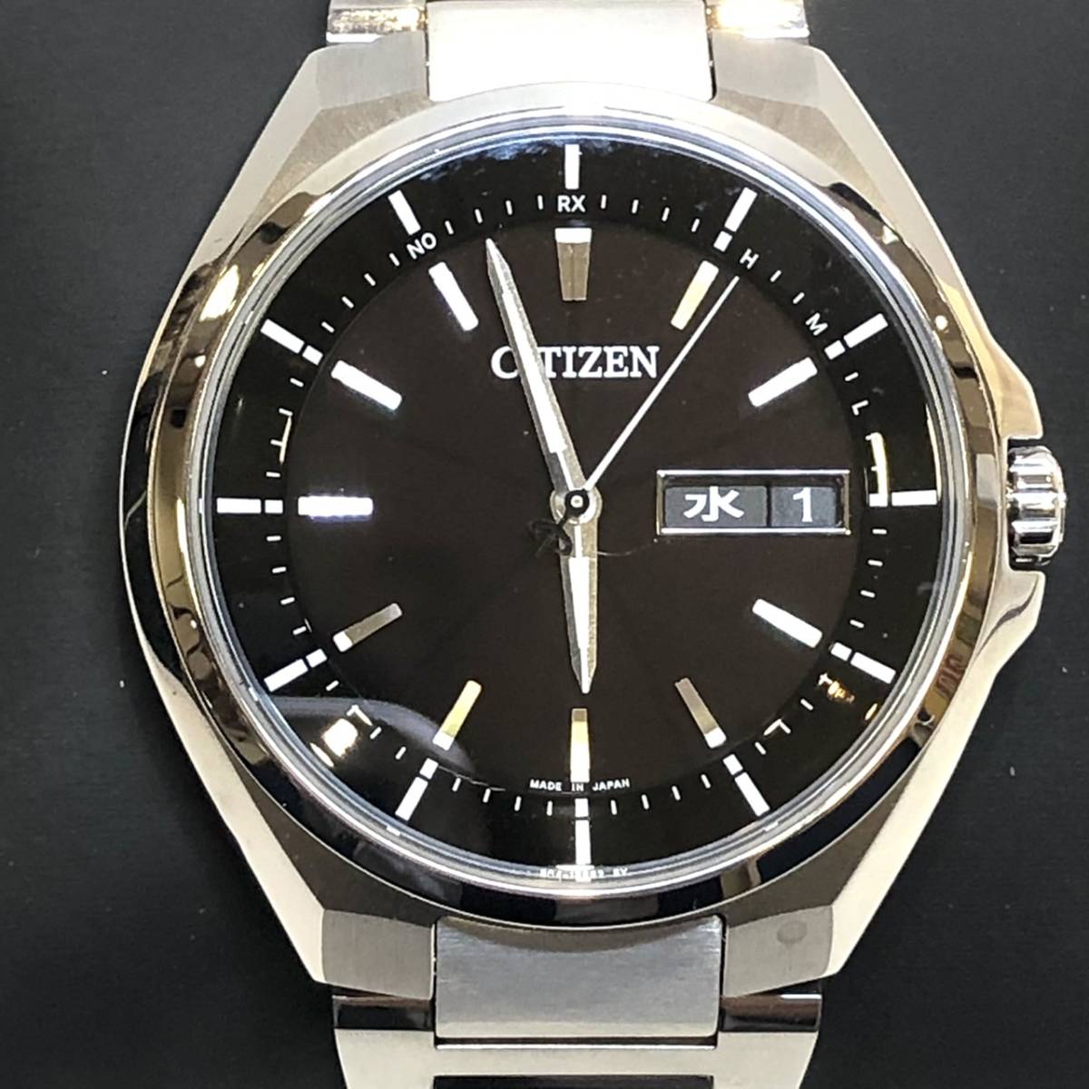 出品時稼働品 CITIZEN シチズン AT6050-54E ATTESA アテッサ デイデイト シルバー エコドライブ ソーラー 電波時計 ...