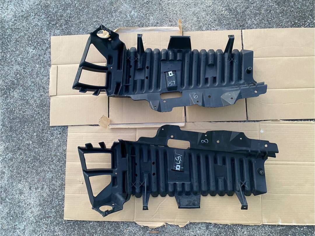 A7430 JKラングラー Jeep 純正フェンダーサイドブラケット PN-55078135-AF-LH/RH(その他)｜売買された ...