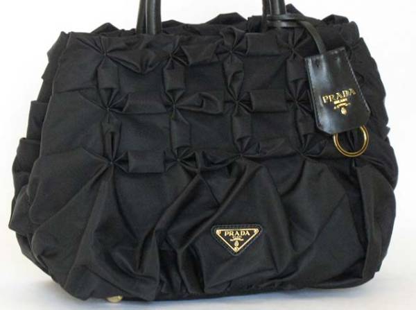 プラダ PRADA 本物フラワーリボン黒テスートバッグ BN1701(プラダ一般)｜売買されたオークション情報、yahooの商品情報を ...