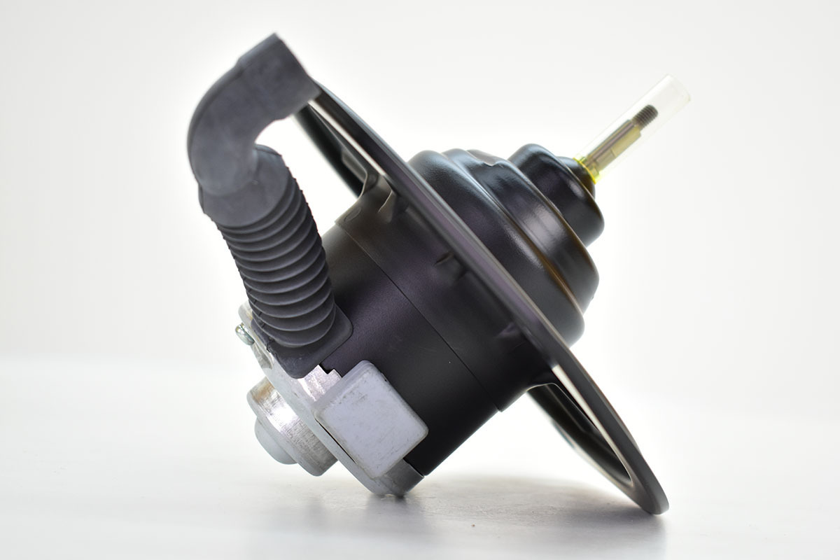 DENSO 282500-0131 ヒーター ブロアモーター デンソー 自動車 部品 パーツ トラック 三菱ふそう ファイター M(その他 ...