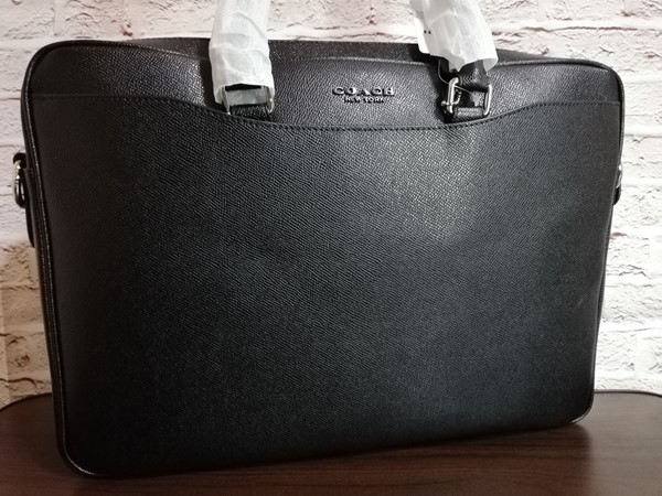 1円スタート COACHコーチブリーフケースF68030レザービジネスバッグハンドバッグショルダー皮薄型薄いアウトレット黒男メンズ ...