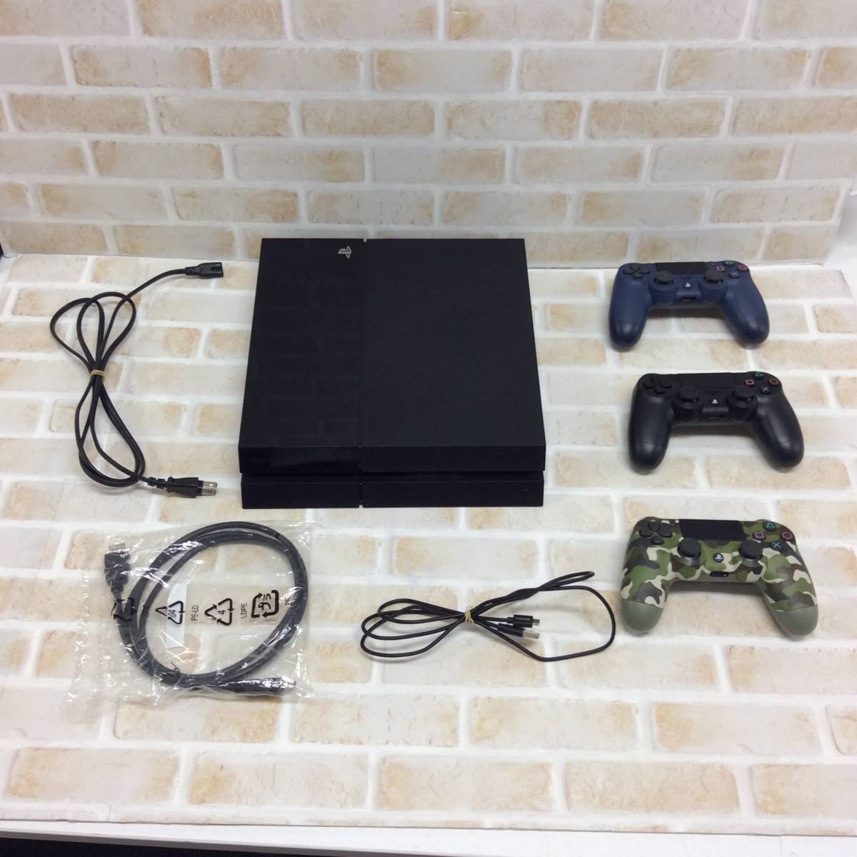 ゲーム機 PS4本体+コントローラx3 Sony ソニー CUH-1000A Y3-162(PS4本体)｜売買されたオークション情報 ...