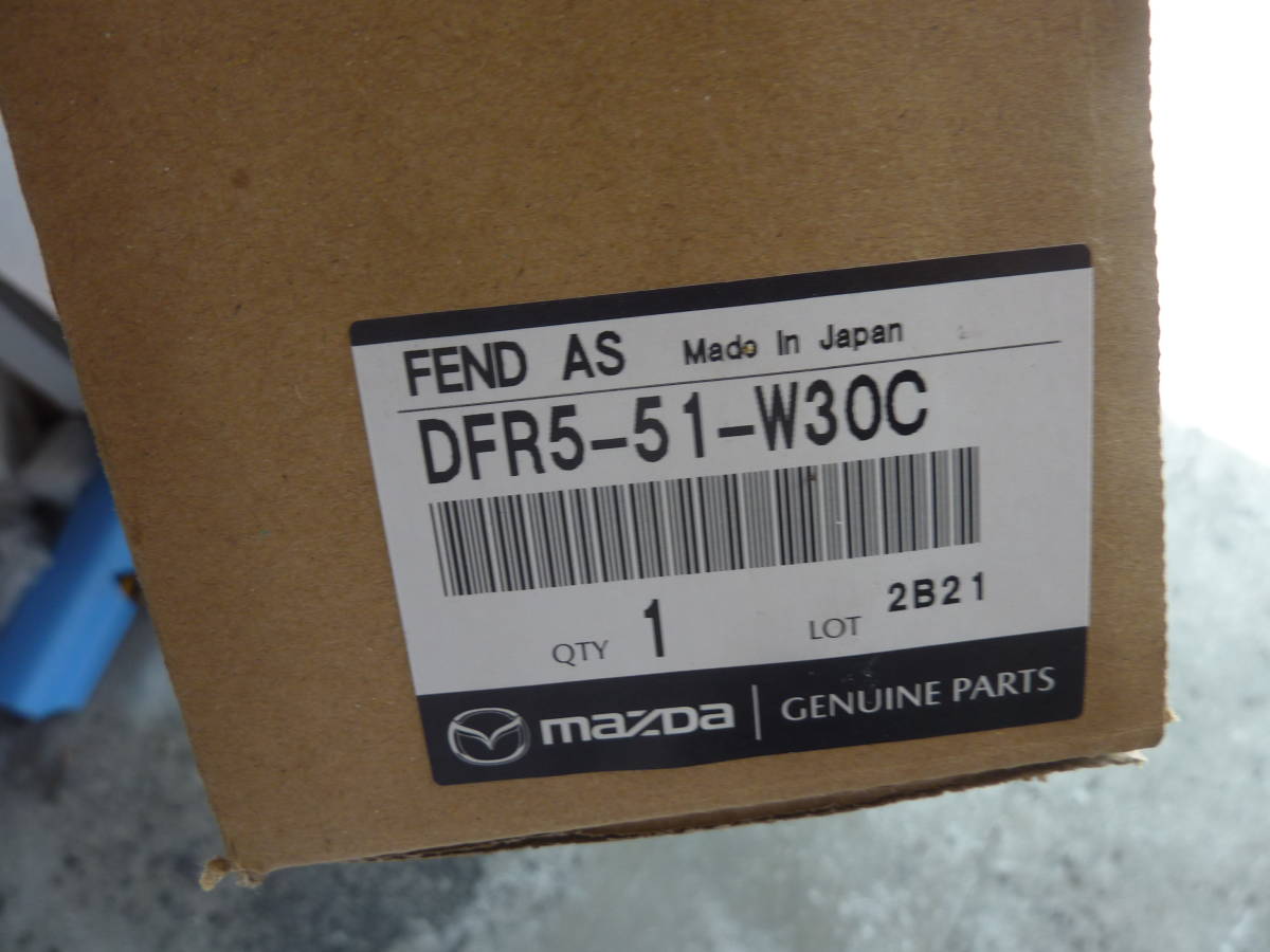 CX-30 DM8P 純正 フロントフェンダー LH 左 DFR5-51-W30C DFR5-51-W31(サイド)｜売買されたオークション ...