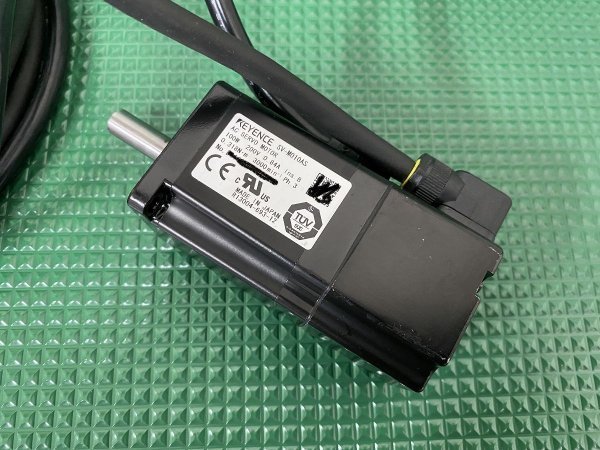 使用時間が短い キーエンス KEYENCE サーボモーター ケーブル付き SV-M010AS 100W(その他)｜売買されたオークション情報 ...