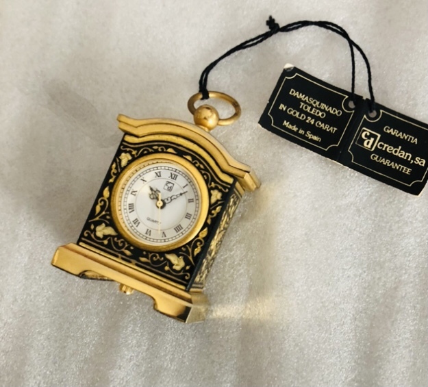 Credan スペイン 製 置き時計 Toledo ゴールド カラー デスク クロック 彫金 ミニ 時計 アンティーク グッズ 好きに も ...