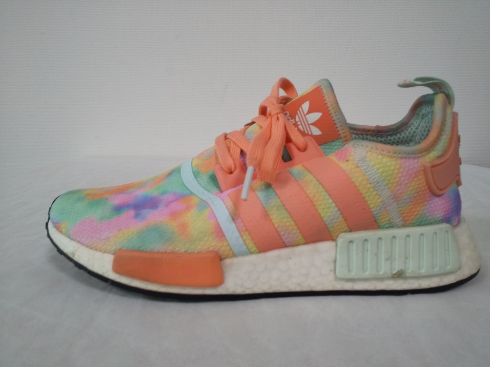 H adidas アディダス スニーカー 26.0cm グラデーション オレンジ系 SHW 675001 ローカット(26.0cm)｜売買され ...