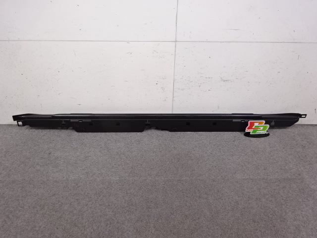 新車取り外し ランドクルーザー プラド TRJ150/GDJ150 右サイドステップ 51778-60050 5177860050 トヨタ ...