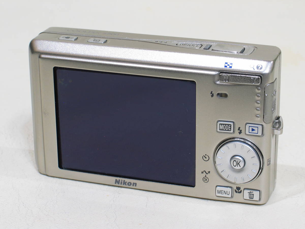 Nikon COOLPIX S500 シルバー #20137664(ニコン)｜売買されたオークション情報、yahooの商品情報をアーカイブ公開 ...