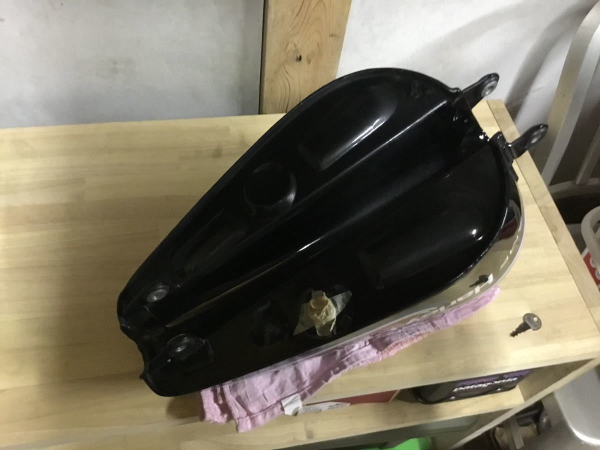 Harly-Davidson ハーレー スポーツスター スモールタンク AMFレプリカタンク 75レインボー(ハーレーダビッドソン用)｜売買されたオークション情報、yahooの商品情報を ...