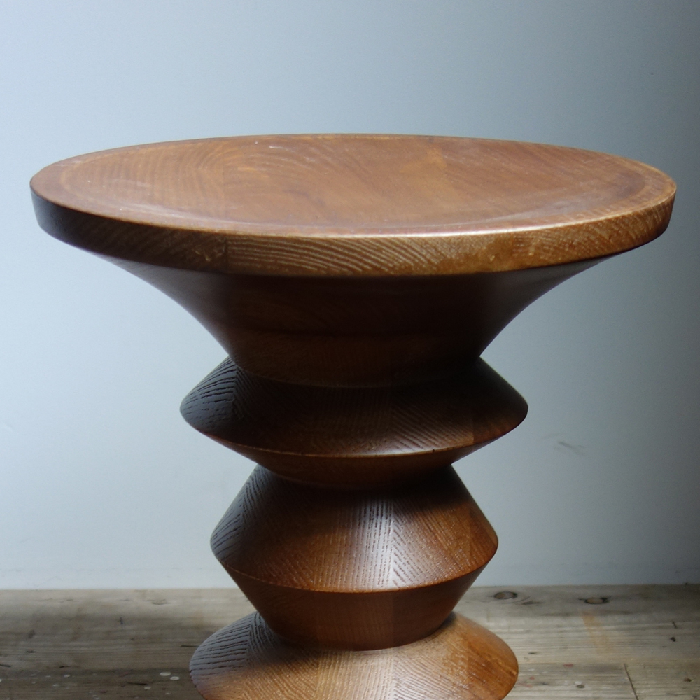 チャールズ＆レイ イームズ ウッドスツール Eames チェア 椅子 オットマン 木製 ウッド オブジェ ソファ ESU イス スツール TypeB(イームズ)｜売買されたオークション情報 ...