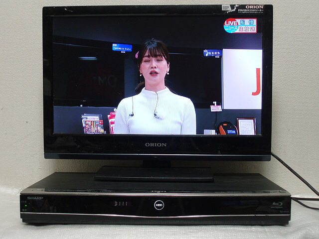 W515 高画質/裏録可/HD増設可/WiFi対応/リモコン付き 500GB HDD内蔵 地上/BS/CSデジタル BDレコーダー SHARP ...