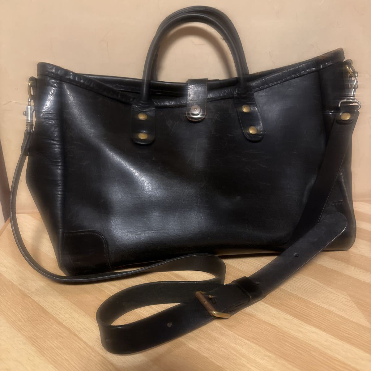 HERZ 2weyトートバック T-146 ブラック(トートバッグ)｜売買されたオークション情報、yahooの商品情報をアーカイブ公開 - オークファン（aucfan.com）