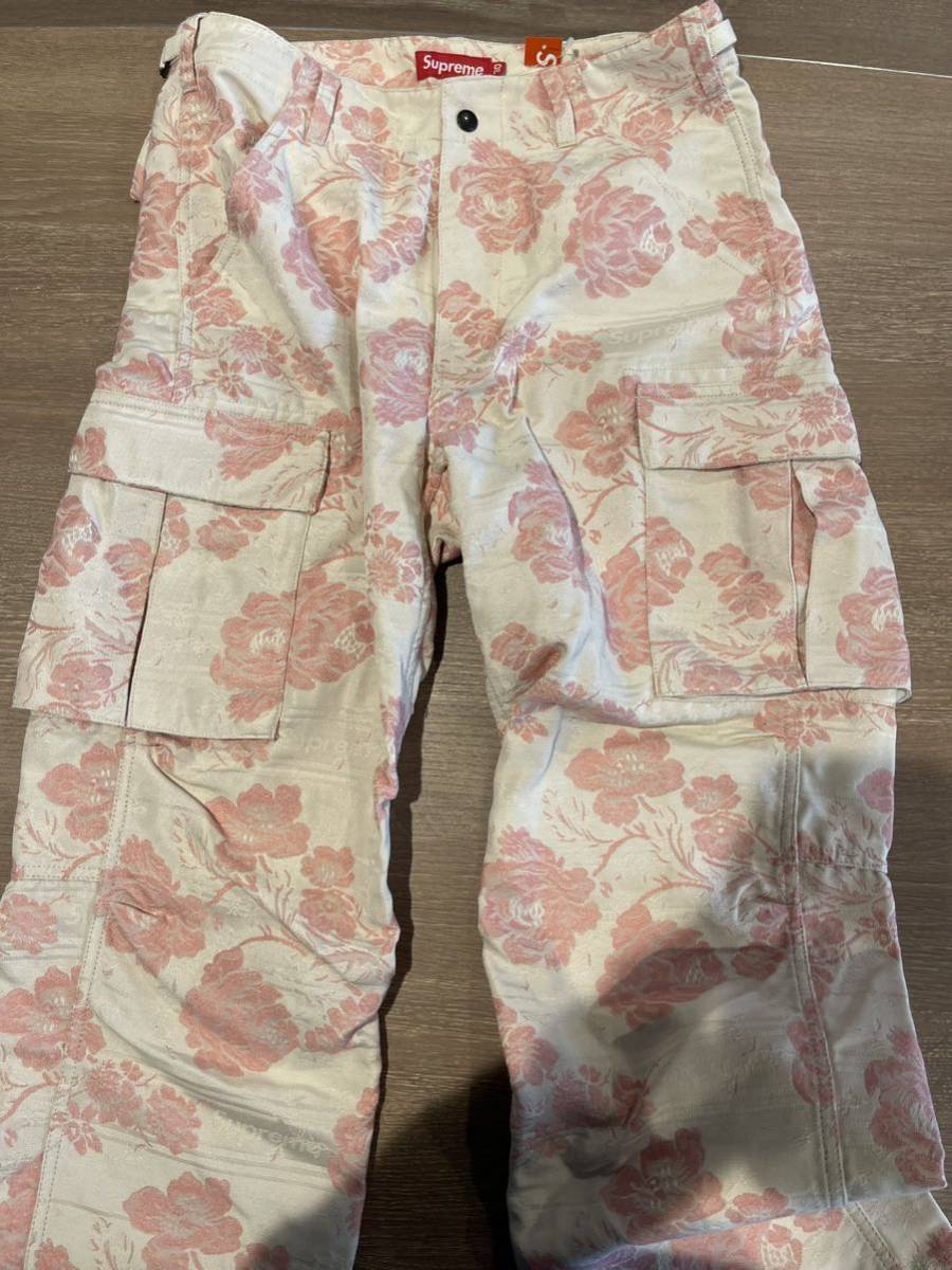 Take A Look About Supreme Floral Pants