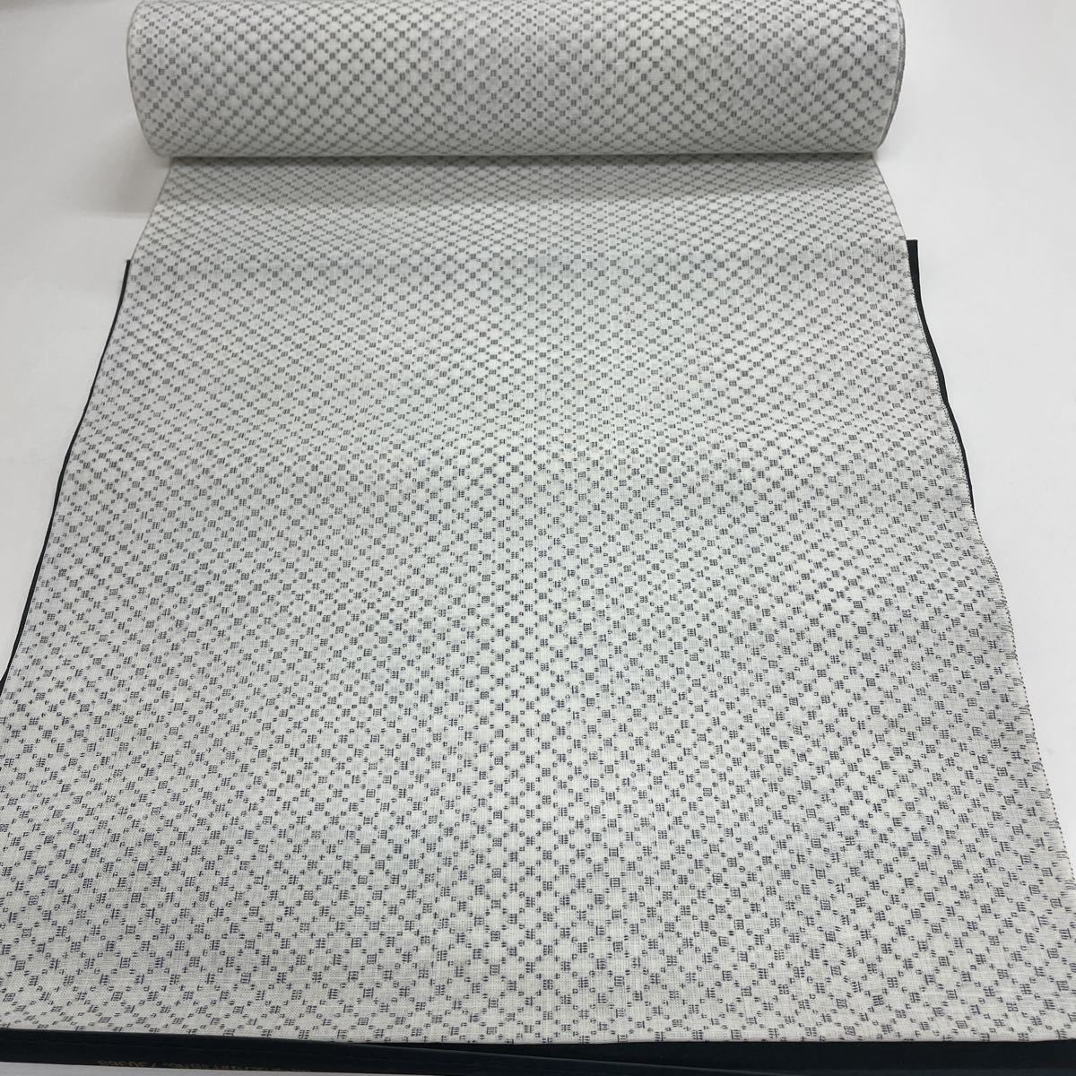 反司 a4627 白かすり 上布 化繊 ポリエステル 交織 小紋 着物 着尺 呉服屋 反物 未仕立て リメイク 紋意匠など洗える着物など(未 ...