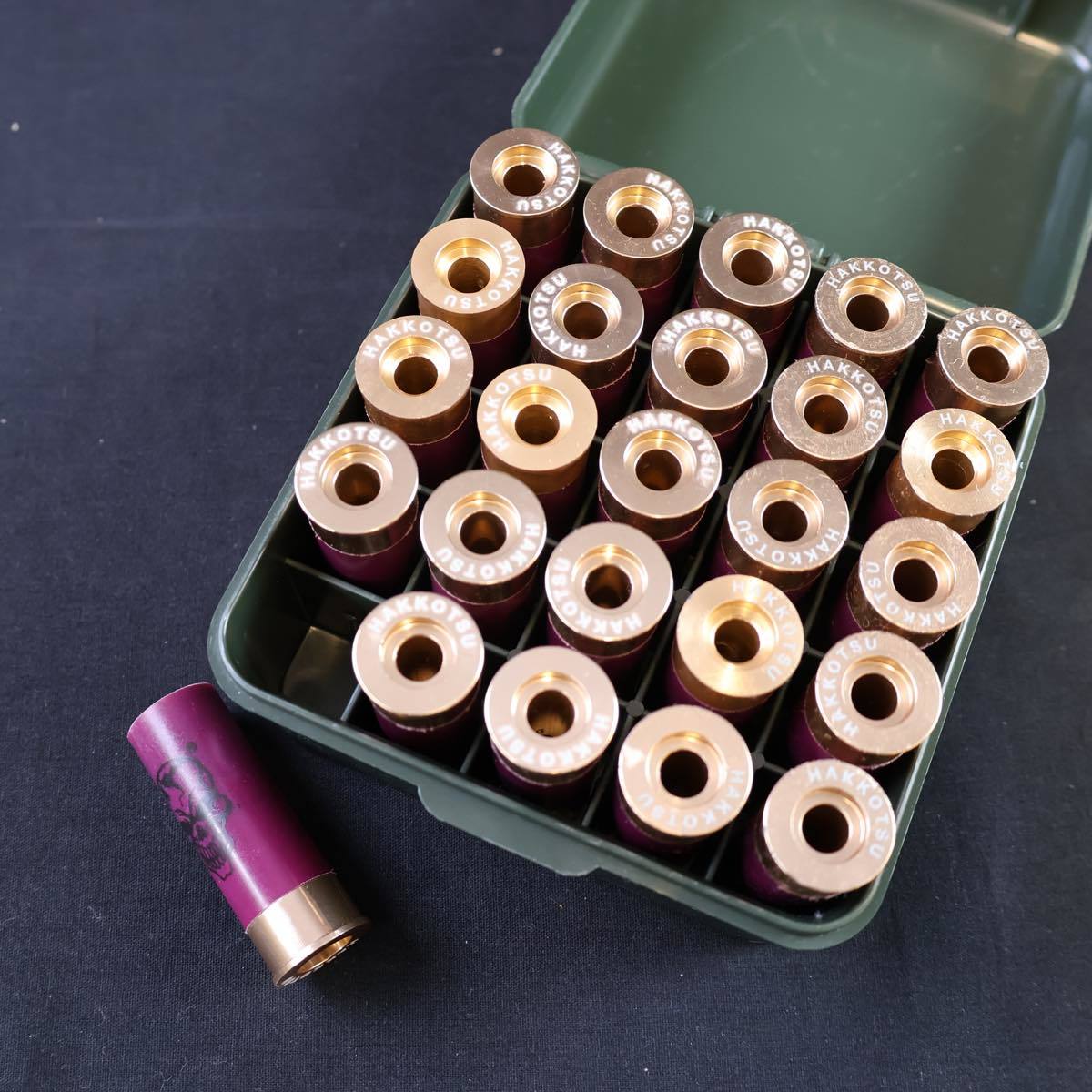 APS CAM870 MA2-J ショットガン用 ショットシェル 25本 #S1114(パーツ)｜売買されたオークション情報、yahooの商品情報をアーカイブ公開 - オークファン ...