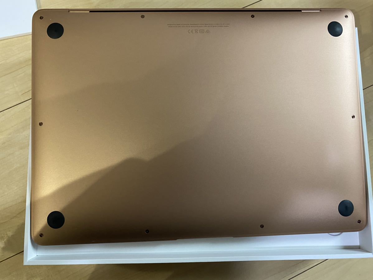 Apple Macbook Air 13 inch Color : Gold 13.3/ Model No. A2179 Core i5 1 ...