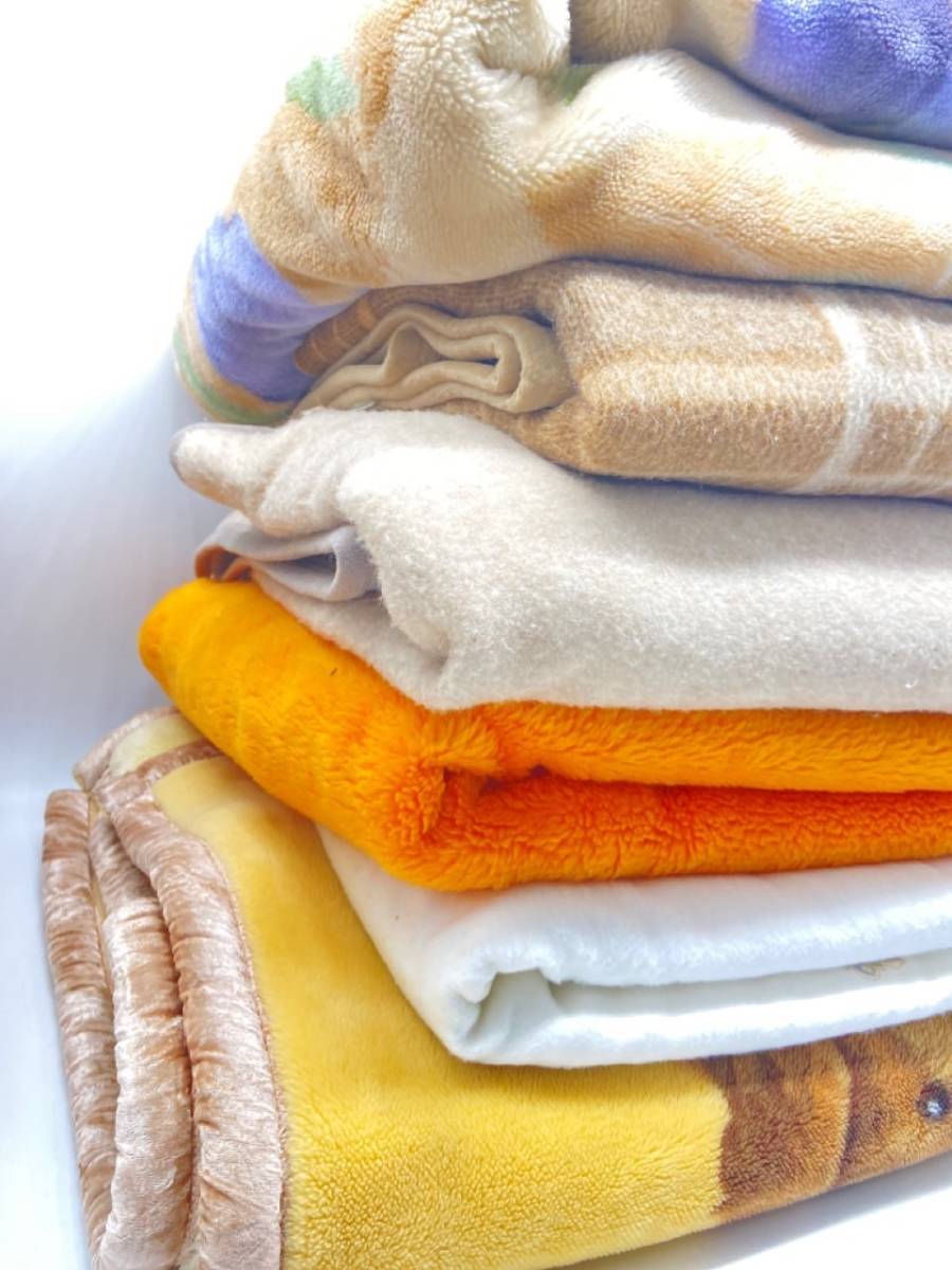 D267〔 品〕養生 毛布 引っ越し 梱包 保護 緩衝 業務 あて布 ヤマト160サイズ(緩衝材)｜売買されたオークション情報、yahooの商品情報をアーカイブ公開 - オークファン ...