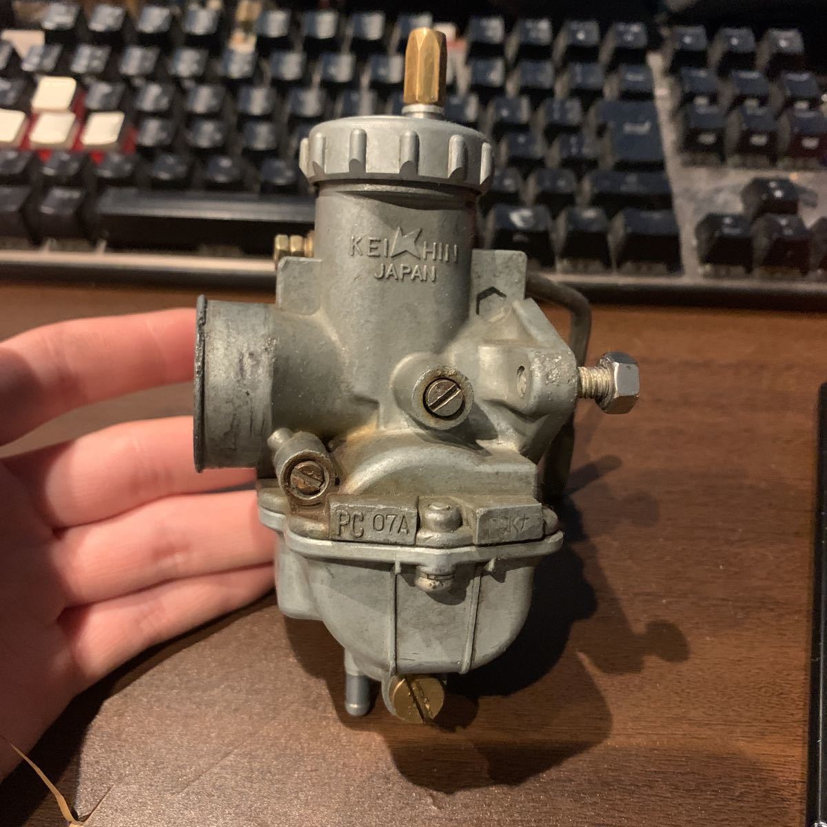 ホンダ CB50 キャブレター PC07A ケイヒン KEIHIN(キャブレター)｜売買されたオークション情報、yahooの商品情報を ...