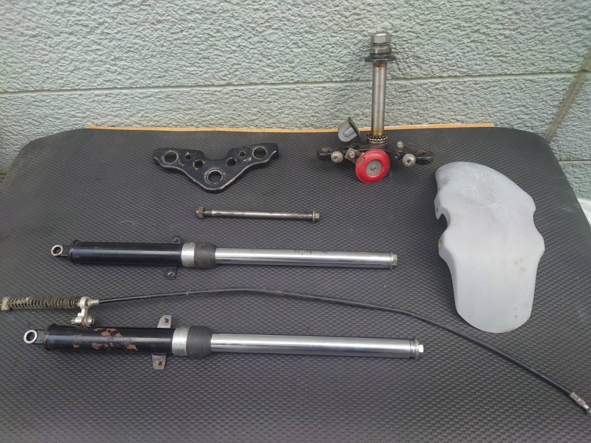 モンキー フロントフォークの値段と価格推移は？｜966件の売買情報を集計したモンキー フロントフォークの価格や価値の推移データを公開