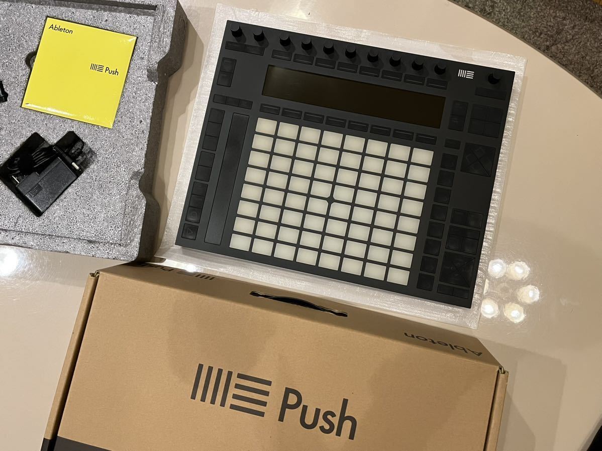 Ableton Push2 Live 専用コントローラー 箱 アダプター USBケーブル有 エイブルトン ライブ(MIDIキーボード、コントローラー)｜売買されたオークション情報、yahooの ...