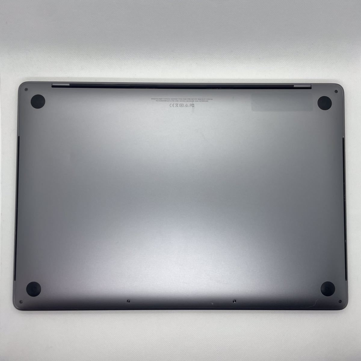 Apple MacBook Pro 2018 15インチ スペースグレイ Core i9 / 32GB / 512GB / Radeon ...