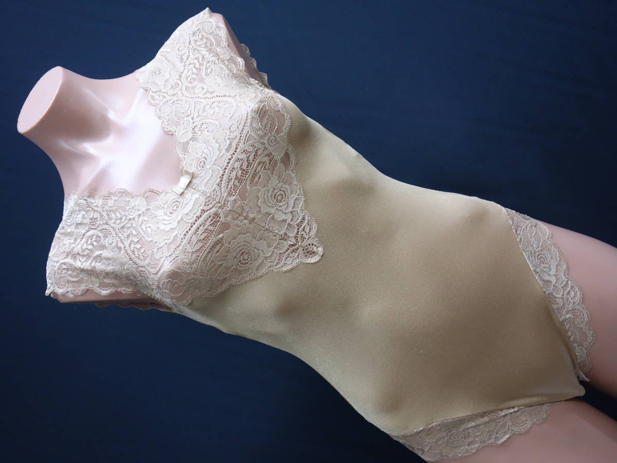 5829 ボディブリファー 千趣会 胸周りレース ベージュ系 M(その他)｜売買されたオークション情報、yahooの商品情報をアーカイブ公開 - オークファン（aucfan.com）