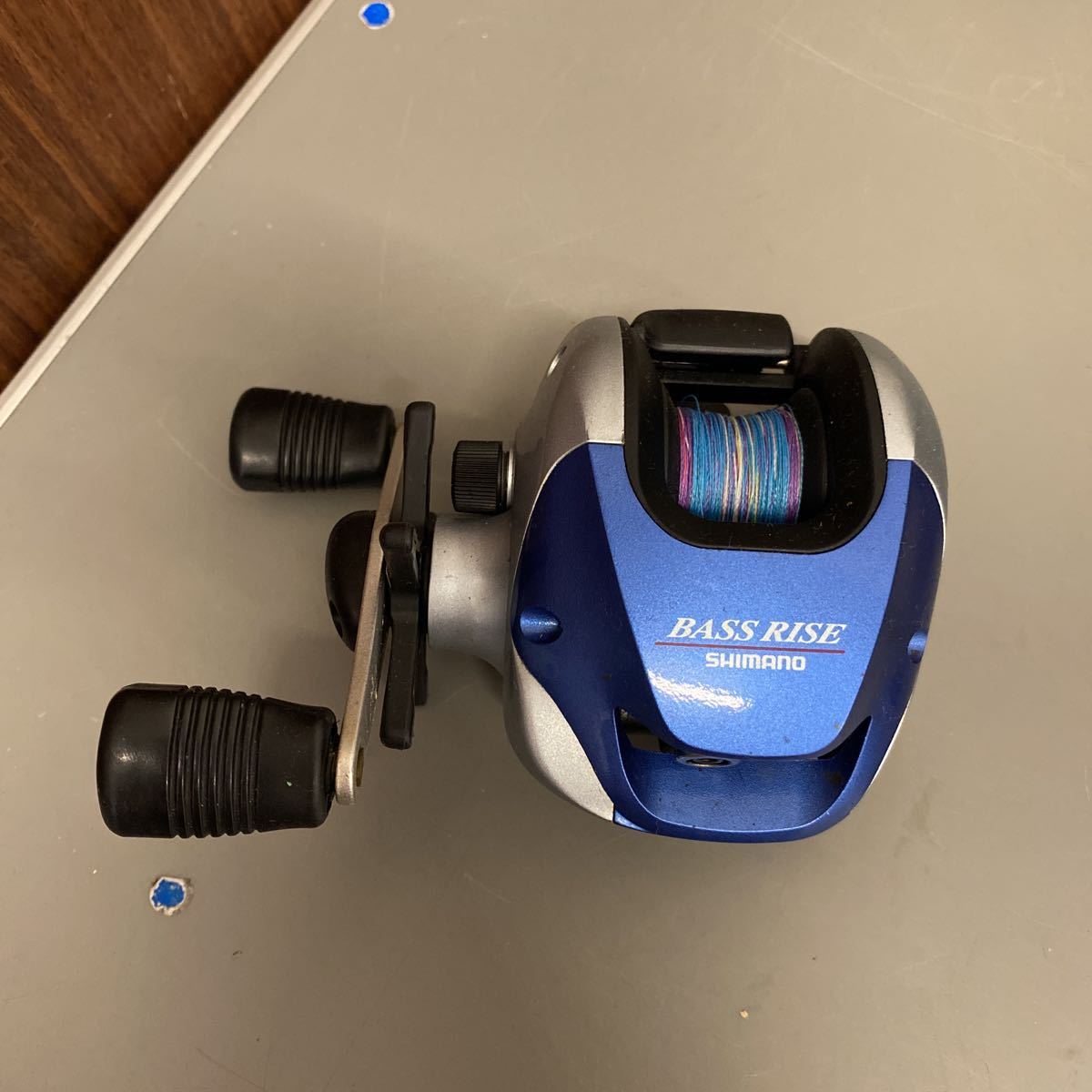 SHIMANO シマノ BASS RISE バスライズ BALL BEARING RH390 ベイトリール リール 釣り具 現状品 写真のもの ...
