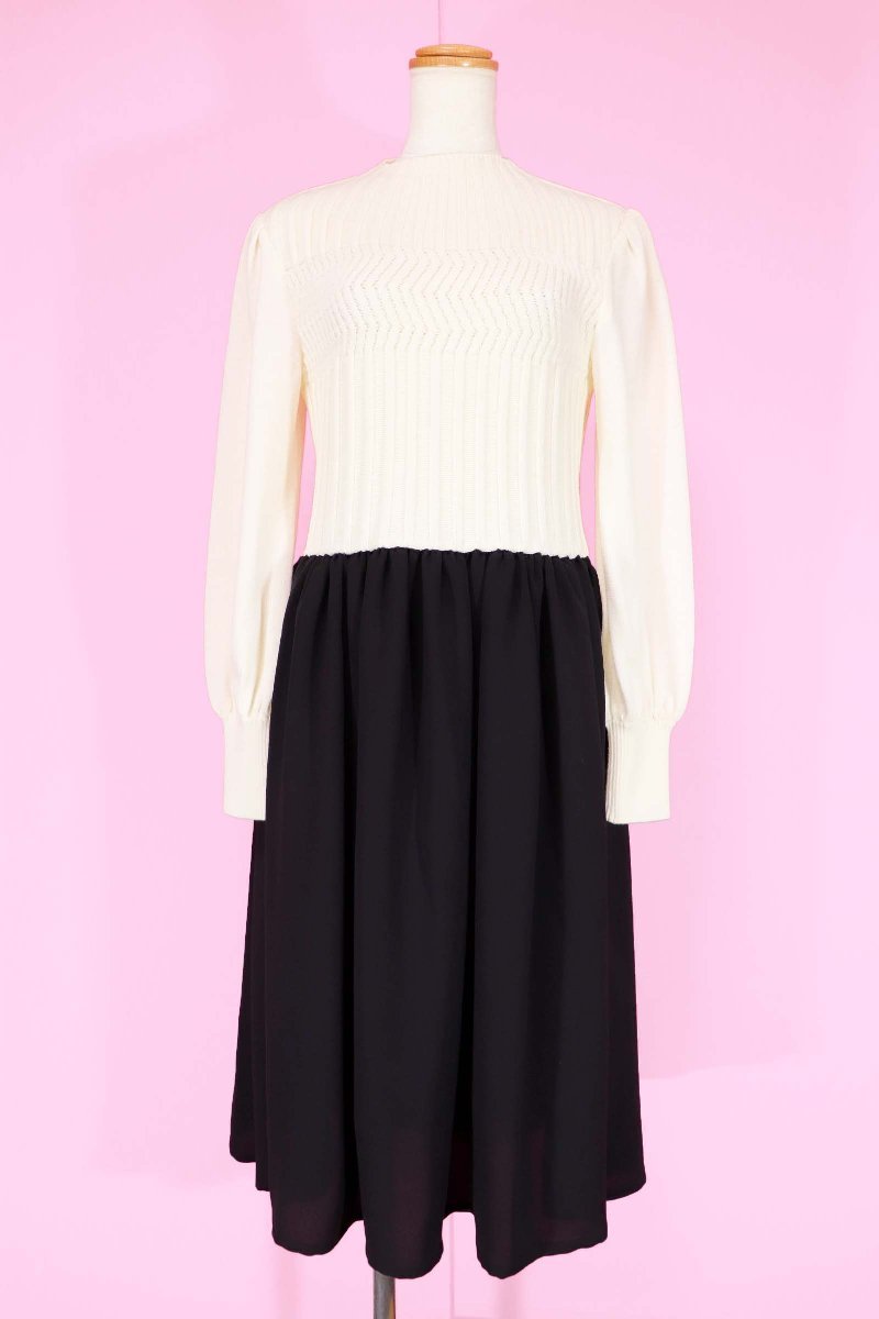 2022 Rene basicルネ/異素材切替ニットワンピース：36/アイボリー×黒xv728(ルネ)｜売買されたオークション情報、yahooの商品情報をアーカイブ公開 - オークファン ...