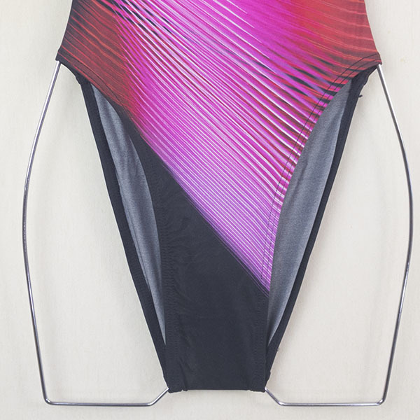 2106 Few 飛込競技向け競泳水着 L 赤(ワンピース)｜売買されたオークション情報、yahooの商品情報をアーカイブ公開 - オークファン（aucfan.com）