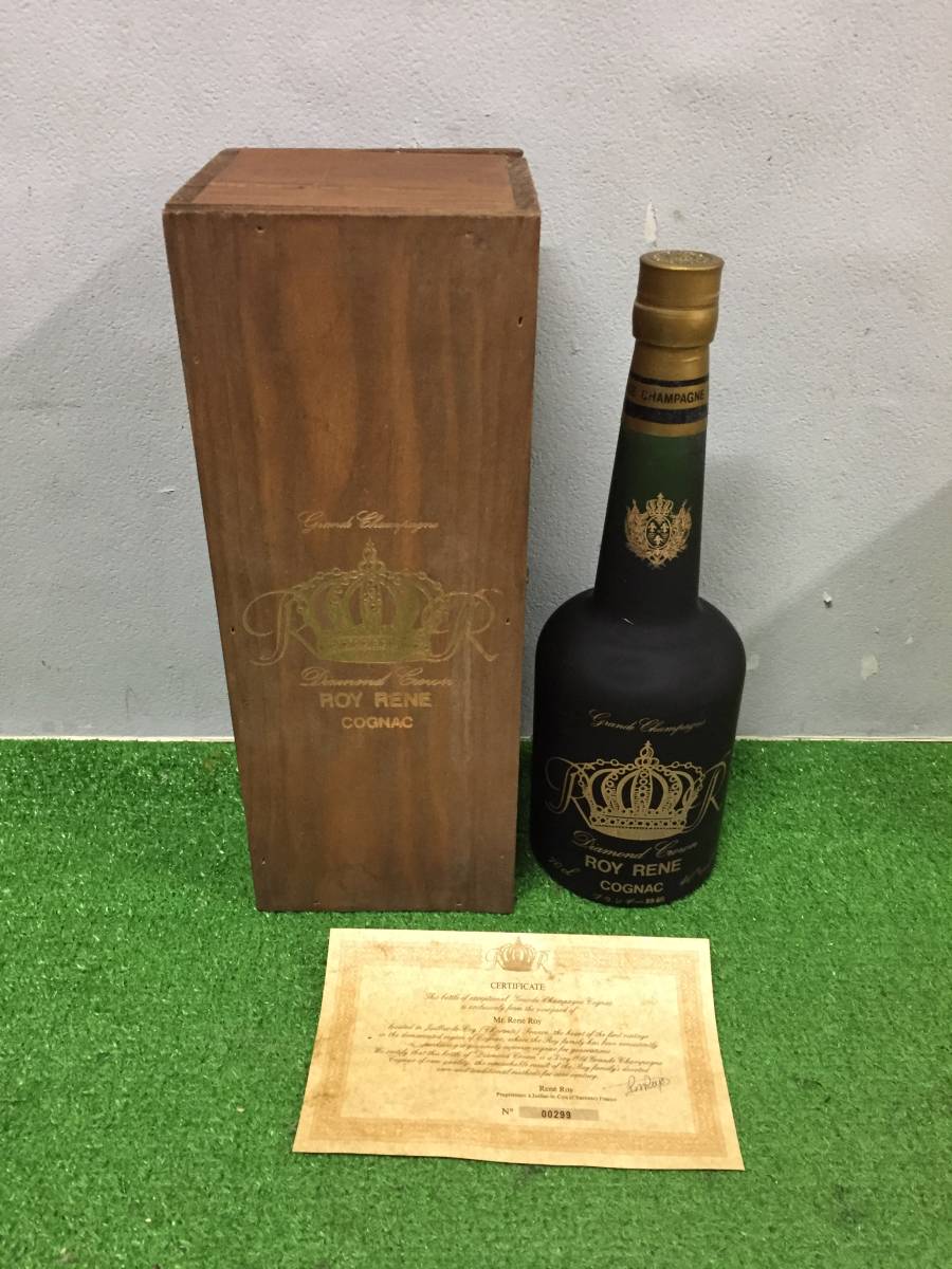 ロイレーヌ ダイヤモンドクラウン コニャック ROY RENE DIAMOND CROWN 700ml 40％ 木箱付き 古酒 12-73 ...