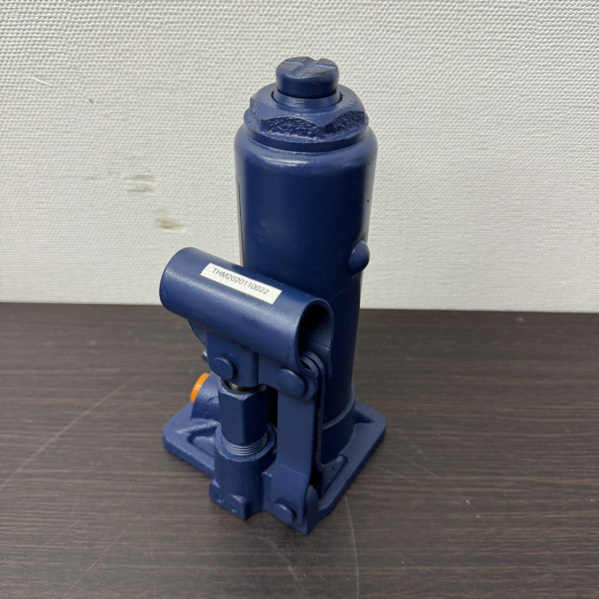 送料800円 現状品 Meltec メルテック 2t油圧ボトルジャッキ コンパクト FA-70(フロアジャッキ)｜売買されたオークション情報、yahooの商品情報をアーカイブ公開 ...